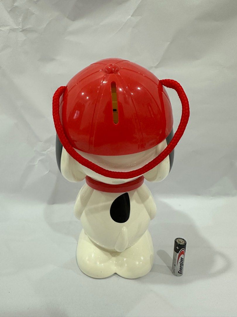 TABUNG SNOOPY PIGGY BANK, Hobbies & Toys, Toys & Games on Carousell