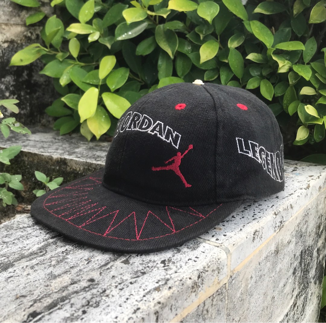 Vintage nike air jordan legendary cap, Fesyen Pria, Aksesoris, Topi di ...