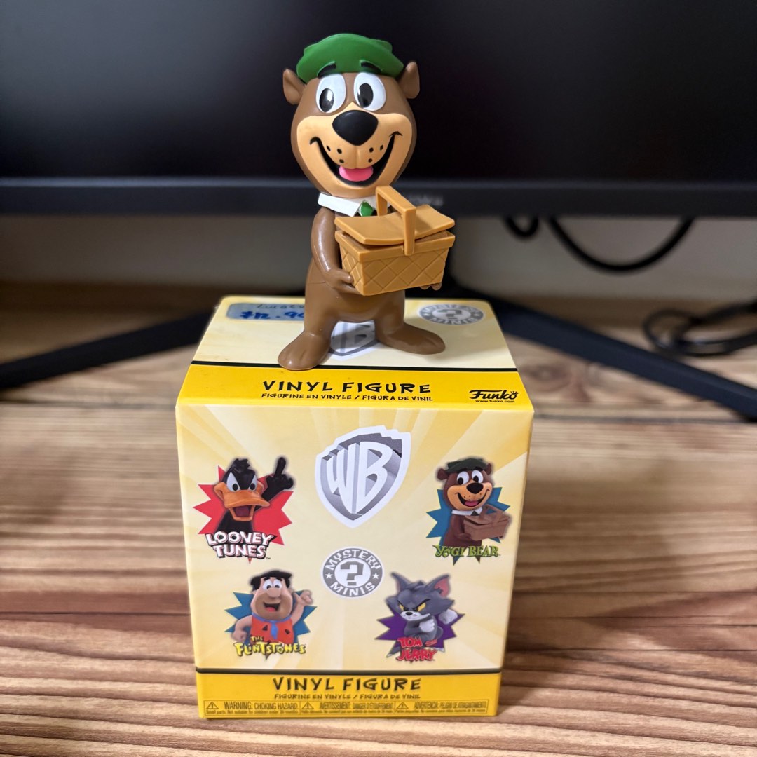 Yogi Bear Vinyl Figure Funko Mystery Minis, Hobbies & Toys, Memorabilia ...