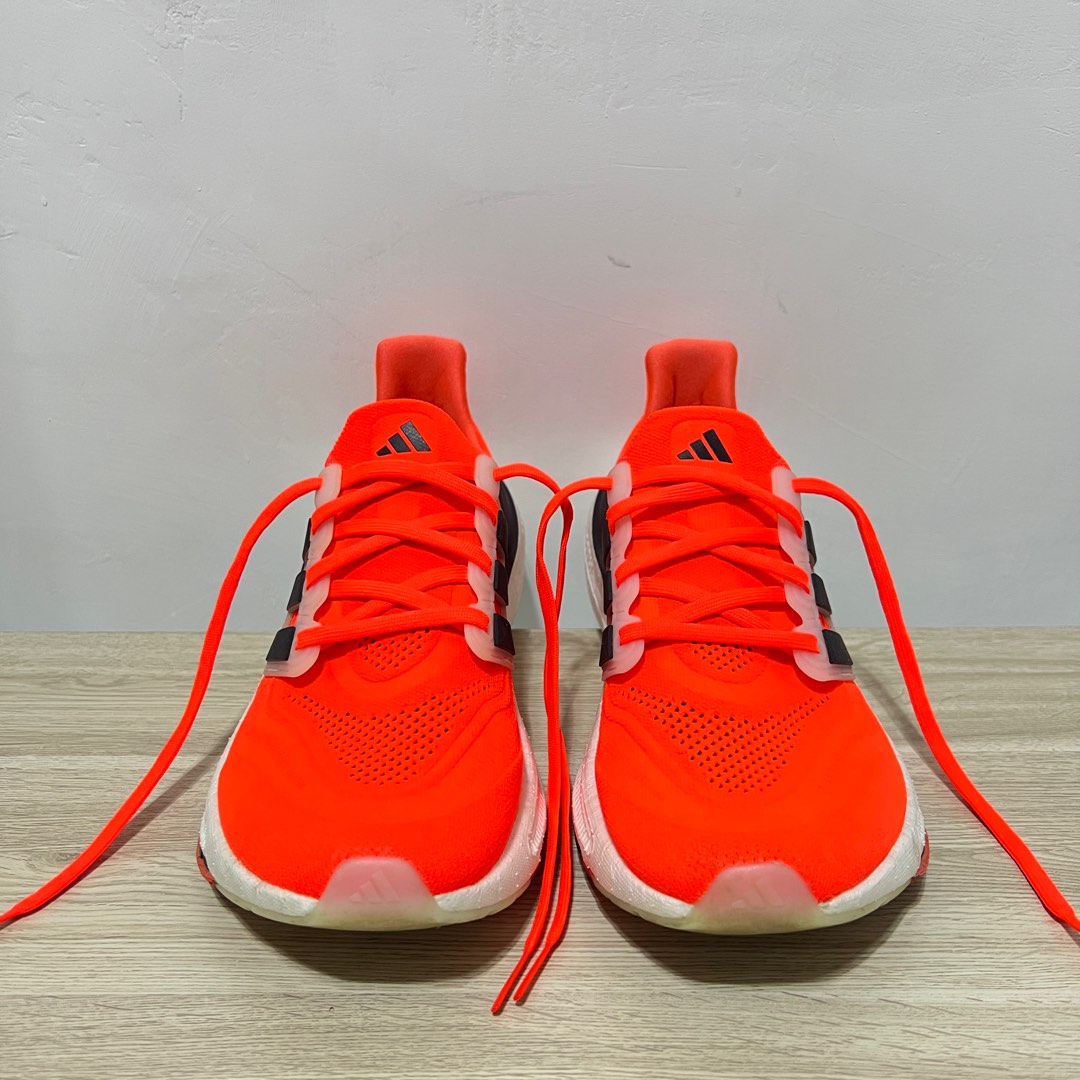 ADIDAS Ultraboost Light Sepatu Lari Running Shoes Ukuran Panjang 27 cm ...
