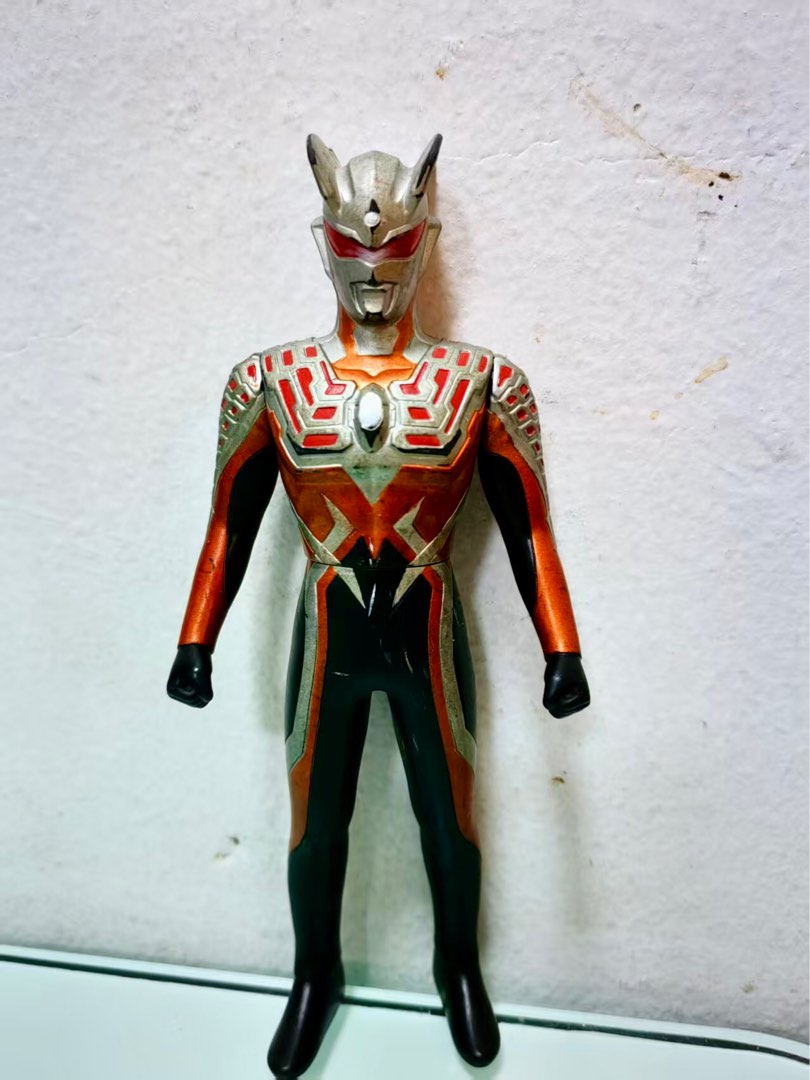 Bandai Ultraman Zero Darklops Sofubi 6.5 inch, Hobbies & Toys, Toys & Games on Carousell