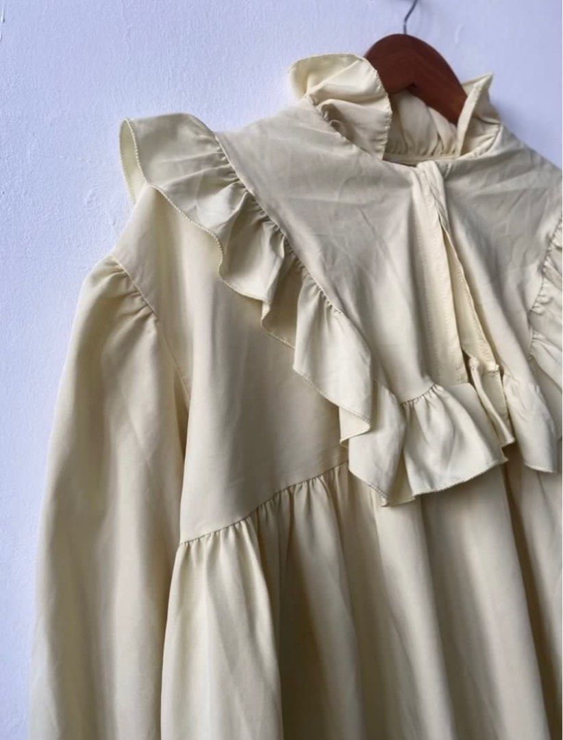 Blouse top shirt dolly ruffle babydoll peterpan flare cute soft yellow ...