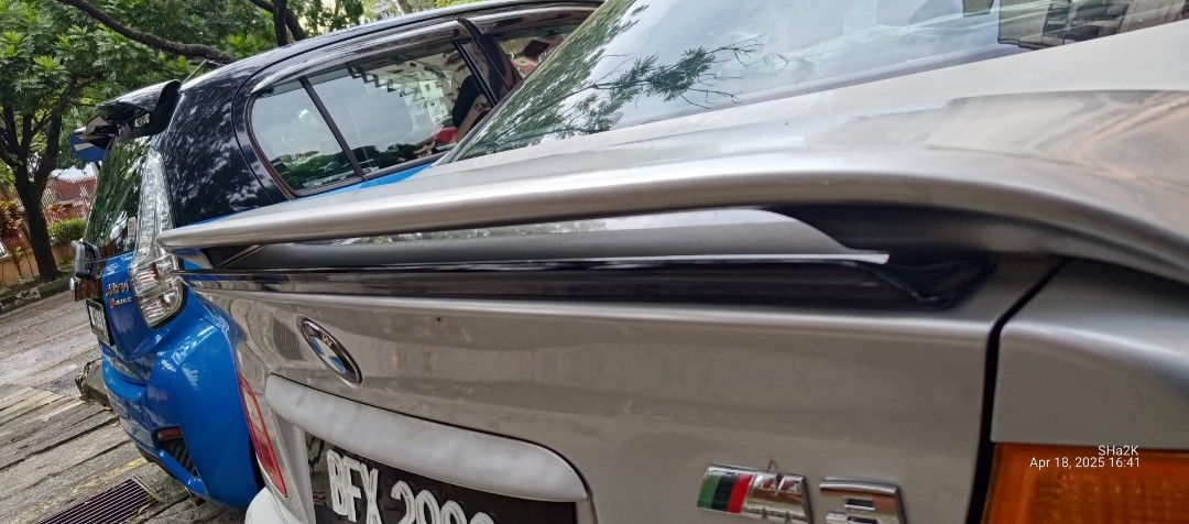 BMW e46 m3 small spoiler, Auto Accessories on Carousell