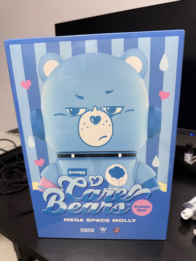 BNIB MOLLY Grumpy 400% + 100%, Hobbies & Toys, Toys & Games on Carousell