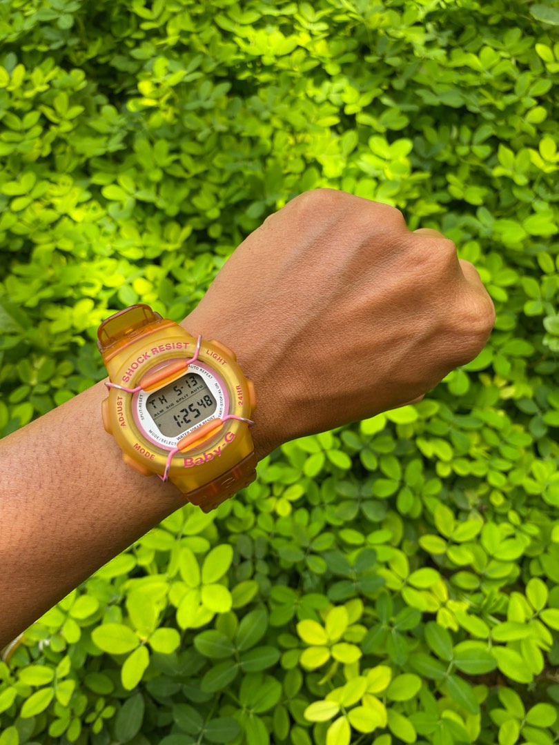 Casio Baby-G BG-210, Fesyen Wanita, Jam Tangan di Carousell