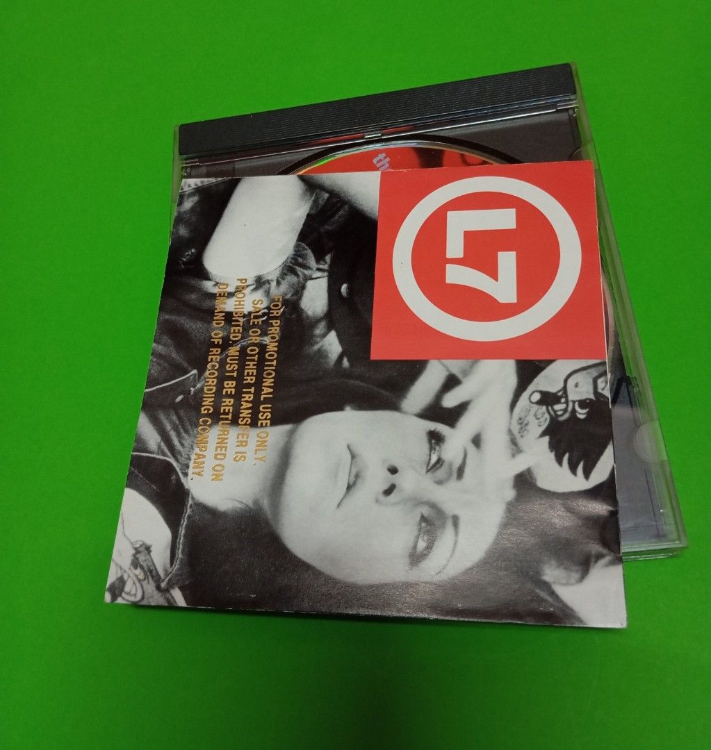 CD L7 : THE BEAUTY PROCESS : TRIPLE PLATINUM ALBUM (1997) PUNK ROCK ...