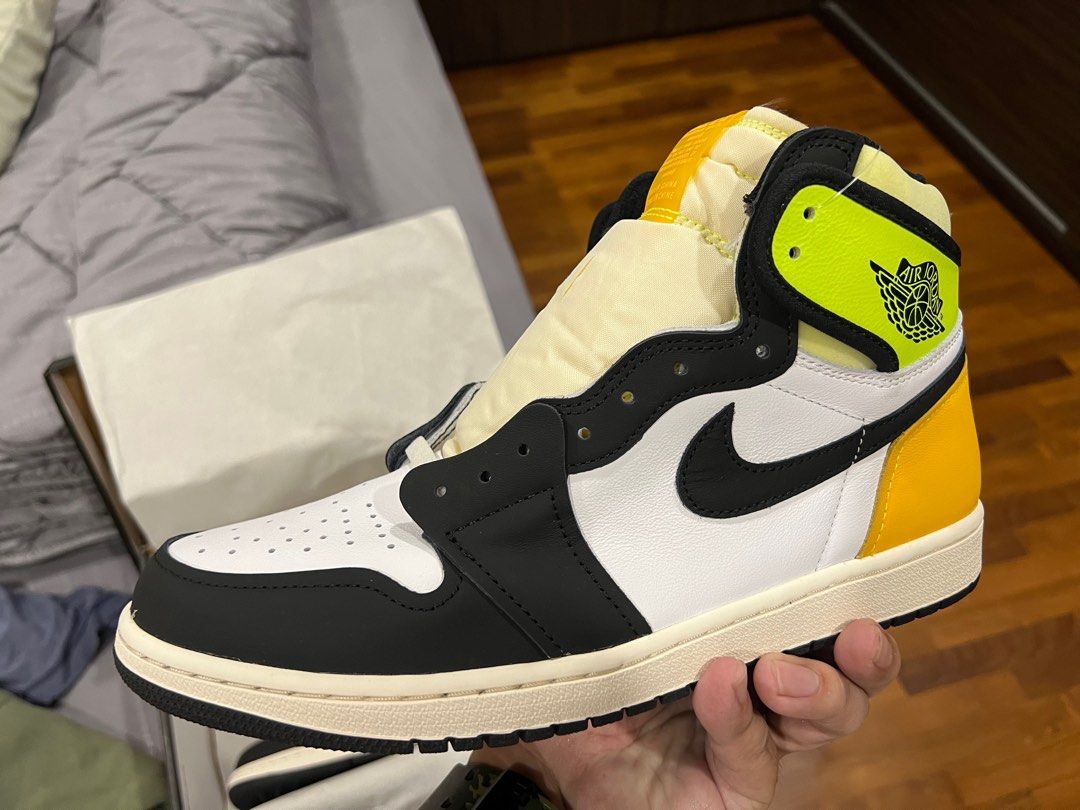 Nike Air Jordan 1 - Volt Gold, Men's Fashion, Footwear, Sneakers on Carousell