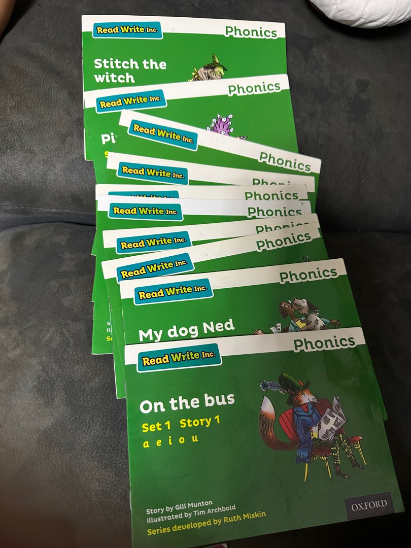 Oxford phonics green story book, 興趣及遊戲, 書本 & 文具, 小說及非小說 - Carousell
