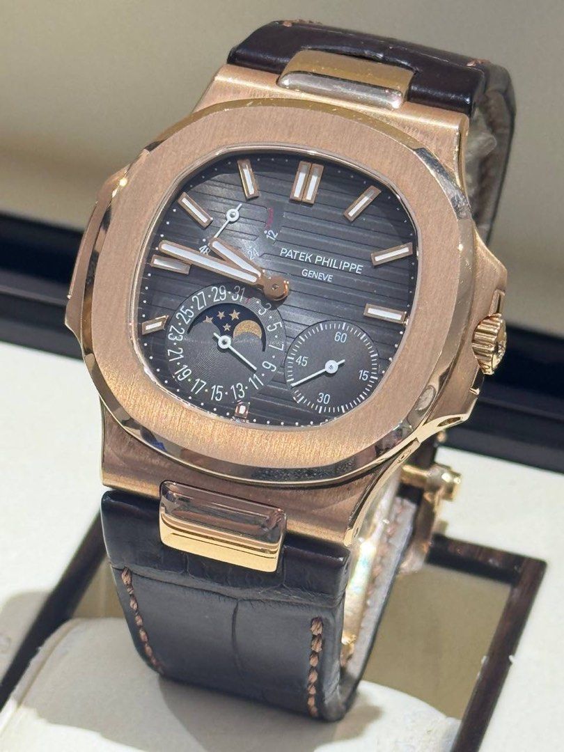 Patek Philippe 5712R Nautilus Power Reserve Moonphase Calendar Rose ...