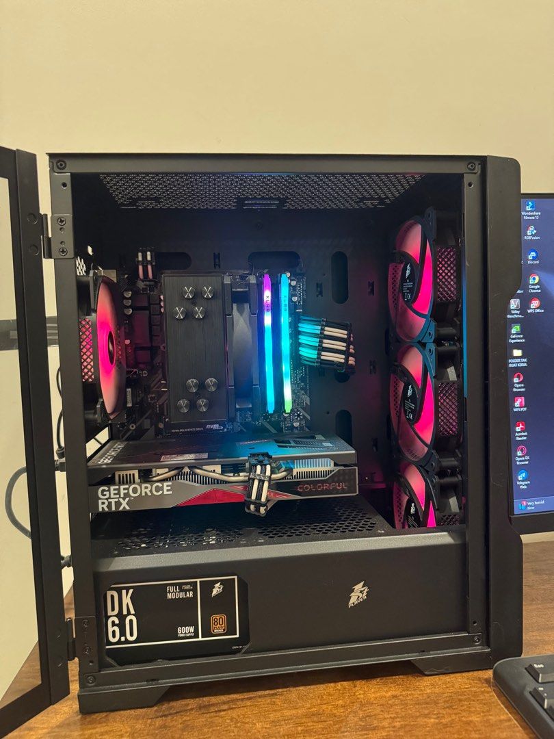 Pc gaming complete set, Computers & Tech, Desktops on Carousell