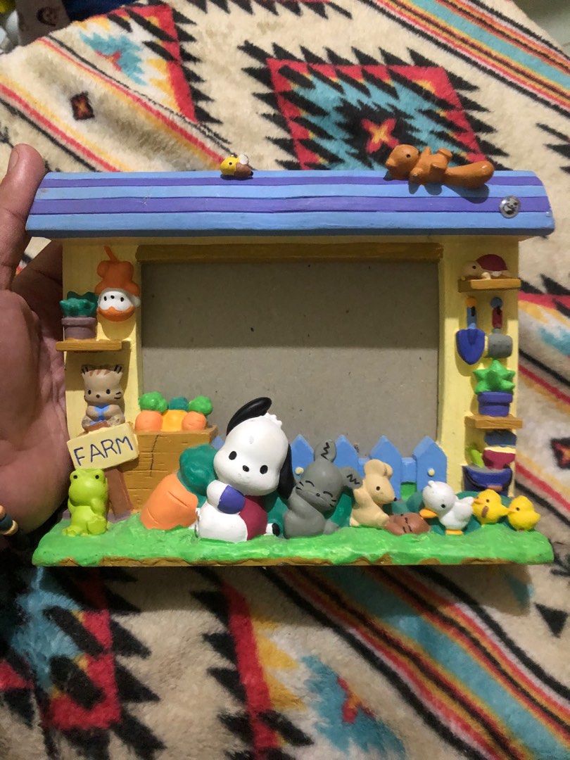 Pochacco 3D ceramic picture frame, Hobbies & Toys, Stationary & Craft ...