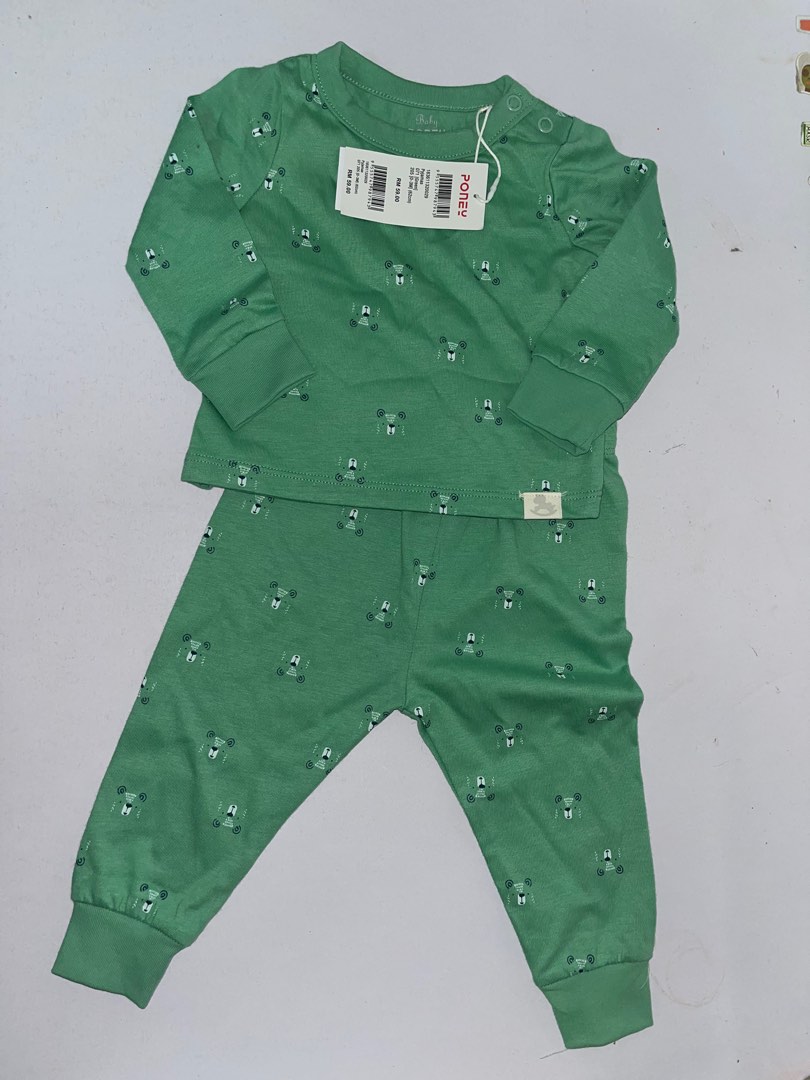 PYJAMAS PONEY, Babies & Kids, Babies & Kids Fashion on Carousell