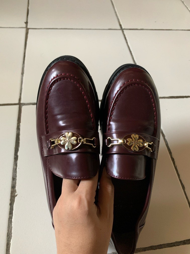 Sepatu everbest ukuran 36, Fesyen Wanita, Sepatu di Carousell