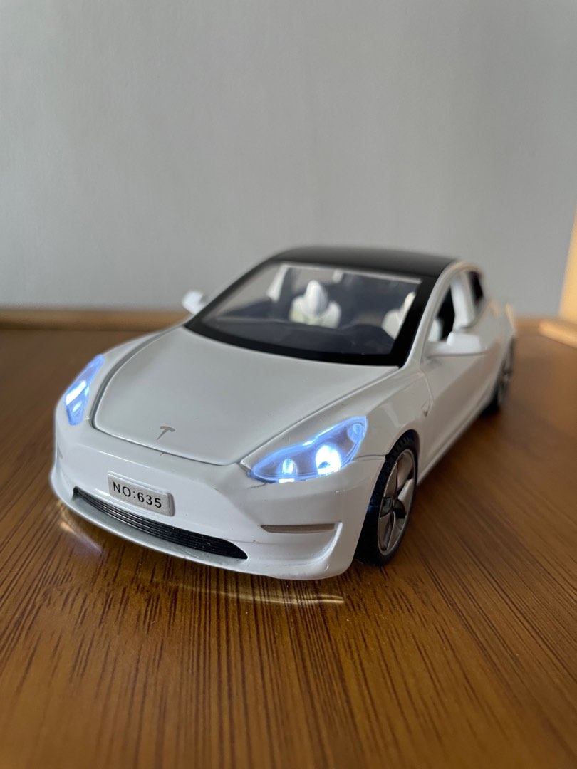 Tesla Die-cast Toy 1:32 Scale Brand New with Box Same Day Delivery COD ...