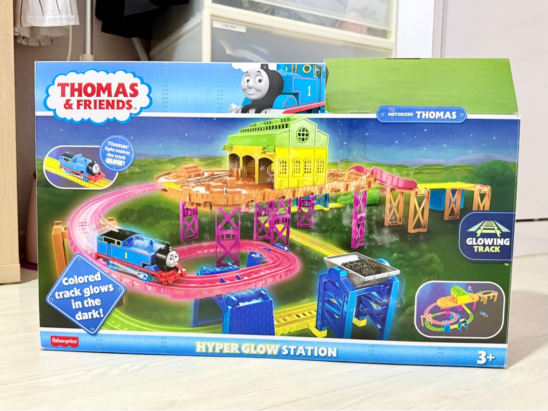 Thomas Train Set - Hyper Glow Station, Hobbies & Toys, Toys & Games on ...