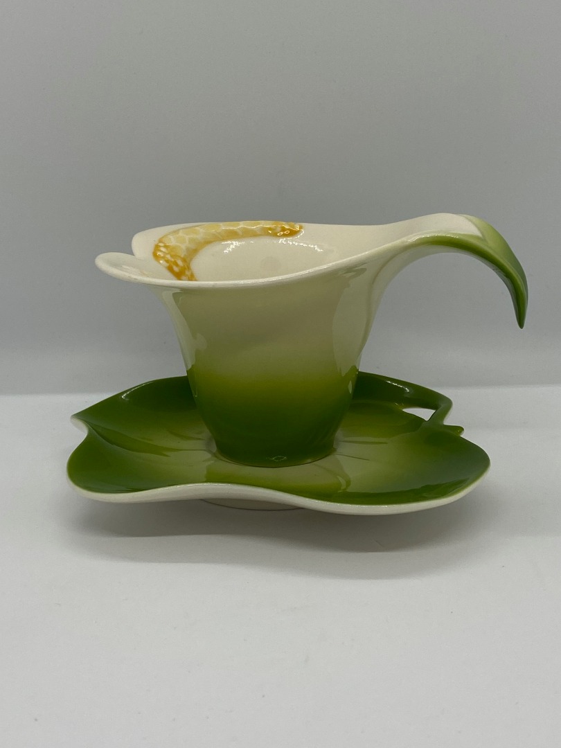 Unique Teacup Set Shaped Like a Cally Lily Made by Watatou of Japan ...