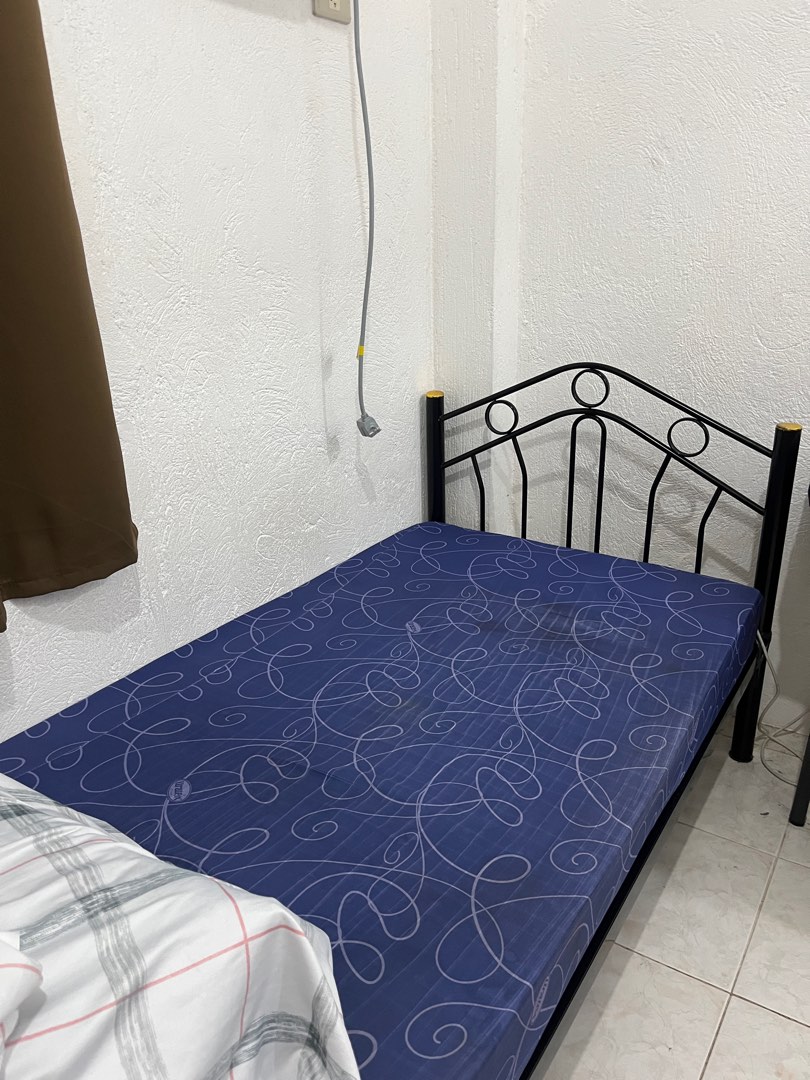 Used Mattres and Bed Frame, Furniture & Home Living, Furniture, Bed ...