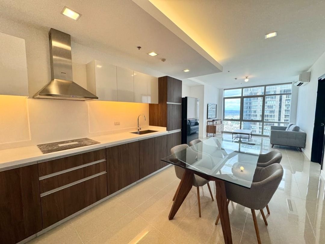 2 Bedroom w/ Parking West Gallery Place Furnished For Sale New Unit BGC ...