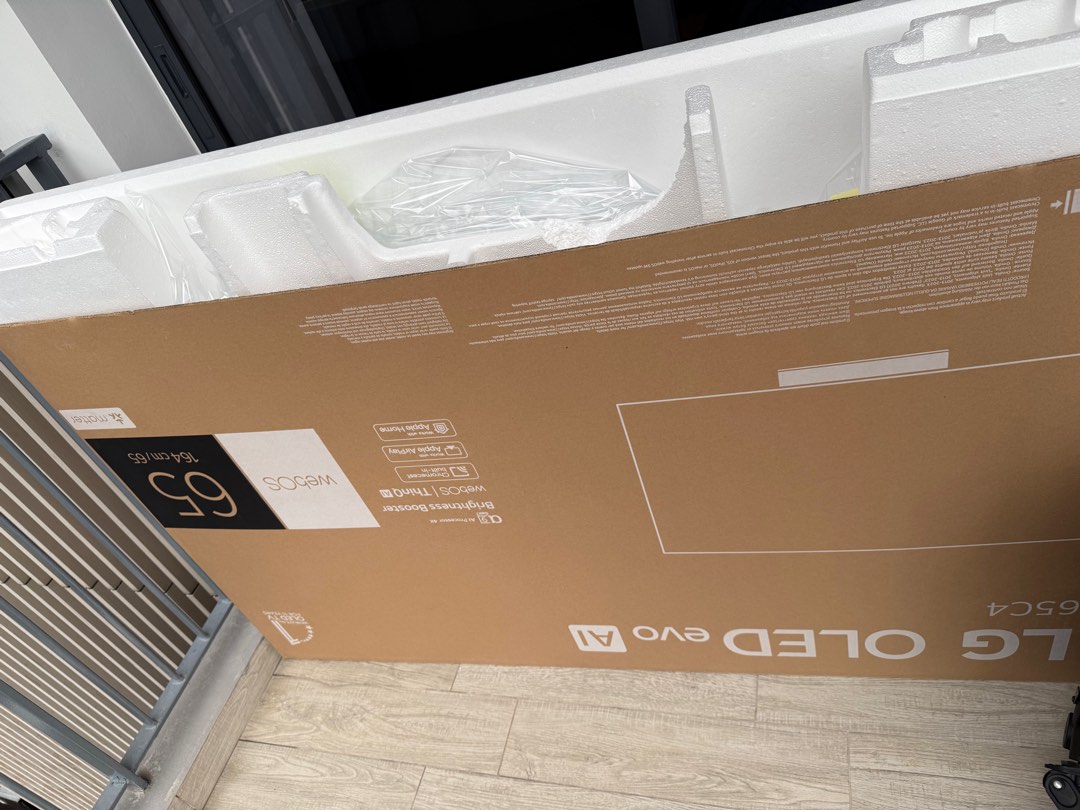 65 inch TV box, TV & Home Appliances, TV & Entertainment, TV on Carousell