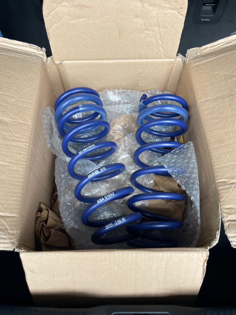 BMW G30 530 H&R Lowering Spring, Car Accessories, Accessories on Carousell