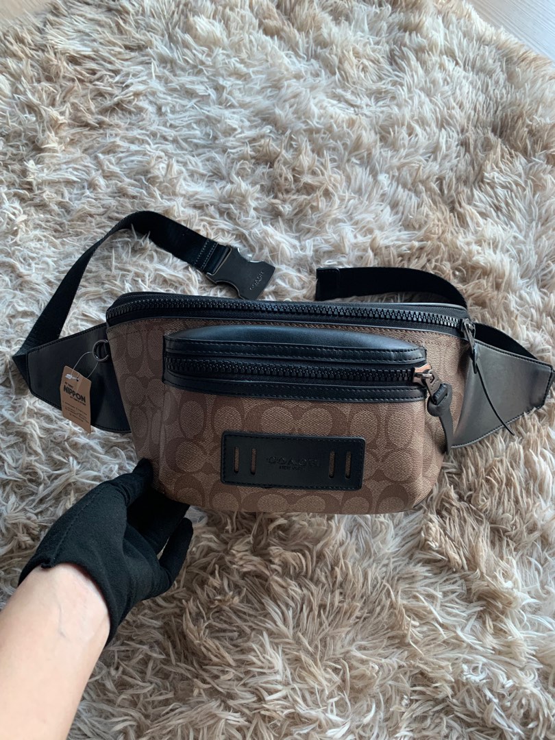 COACH WAISTBAG, Men's Fashion, Bags, Belt bags, Clutches and Pouches on ...