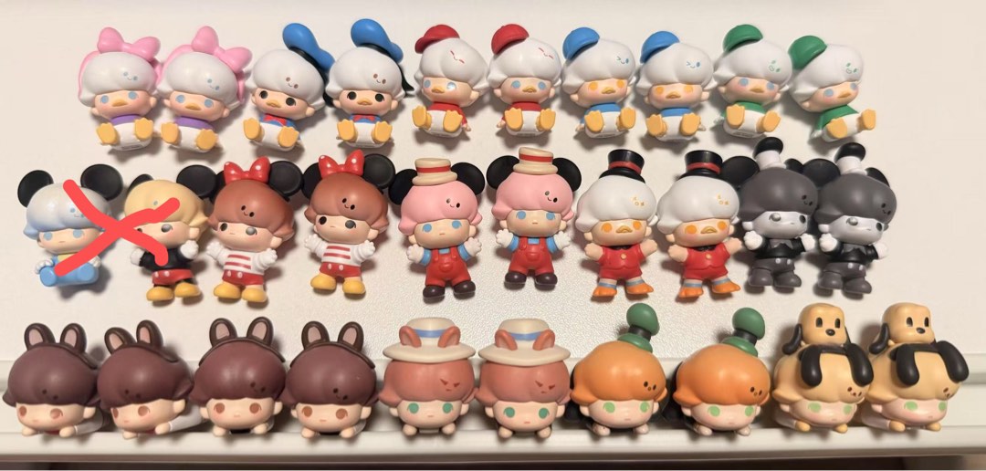 Dimoo Disney pop bean Mickey Minnie goofy Donald Duck daisy chip dale ...