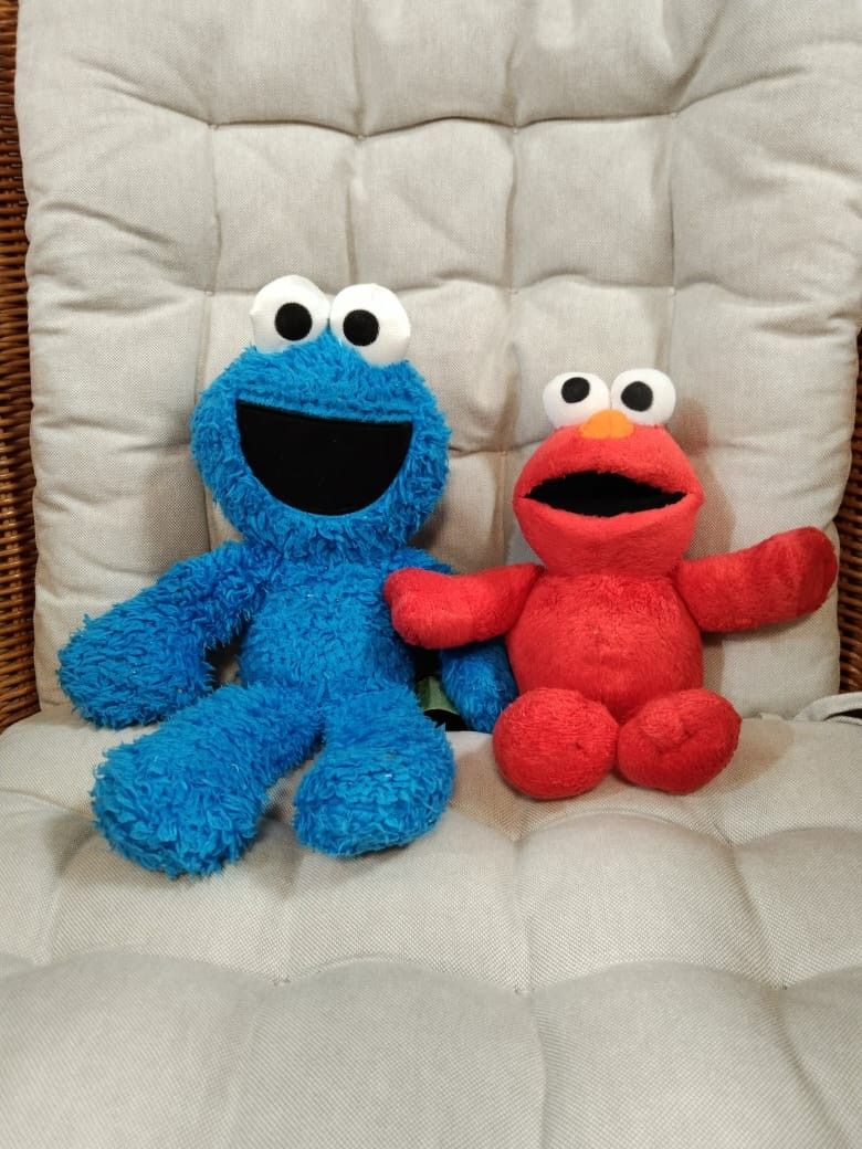 Elmo and monster cookie, Hobbies & Toys, Toys & Games on Carousell