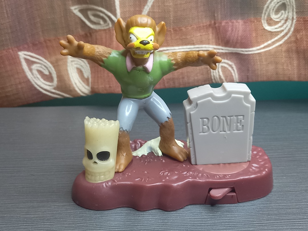 "Flanders Werewolf" The Simpsons Spooky Light-Ups Halloween 2001 Burger ...