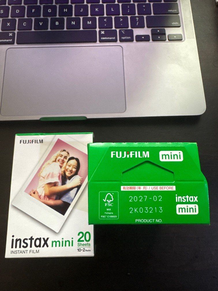 Fujifilm Instax Mini Instant Film Paper Refill, Fotografi di Carousell