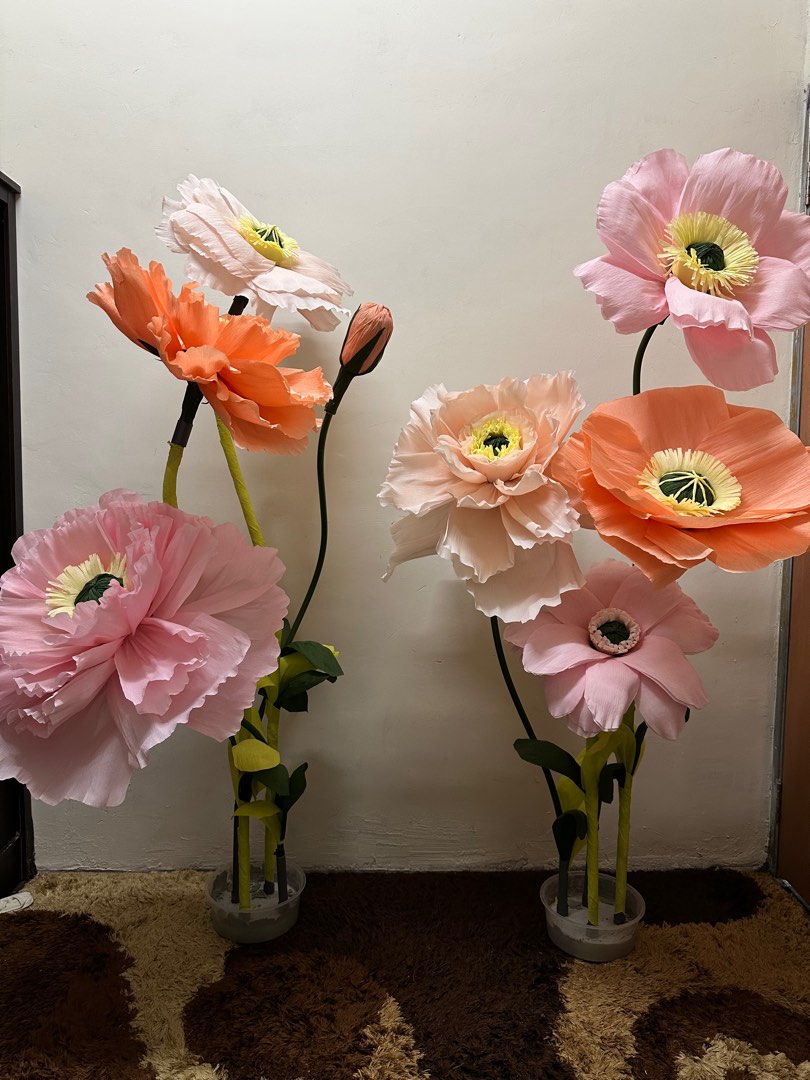 Giant flower for photobooth/ props, Furniture & Home Living, Home Decor ...