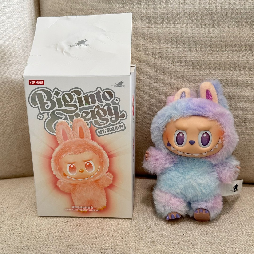 Labubu v3 luck, Toys & Collectibles, Mainan di Carousell