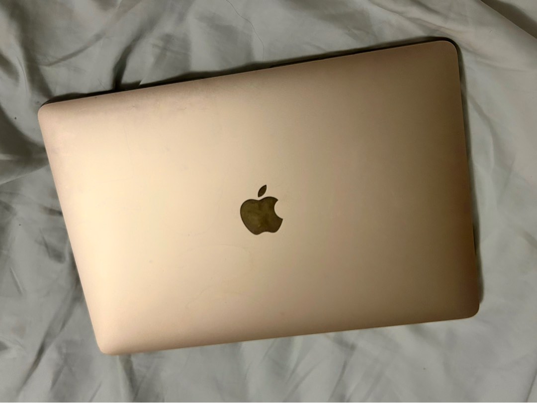 lcd damage - 2020 Macbook Air M1 rose gold, Computers & Tech, Laptops ...