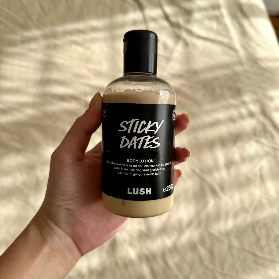 LUSH Sticky Dates Body Lotion 250g, Beauty & Personal Care, Bath & Body ...