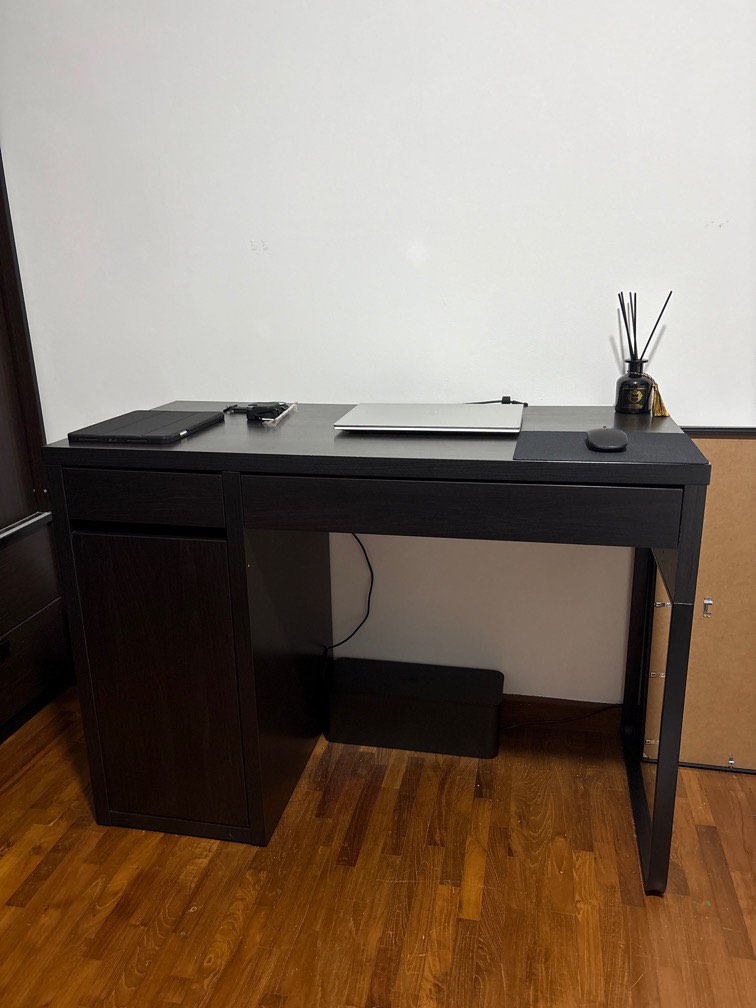 MICKE Study/Computer Table/Office Desk, Furniture & Home Living ...