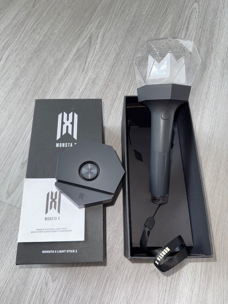 OFFICIAL MONSTA X LIGHT STICK 2, Hobbies & Toys, Memorabilia ...