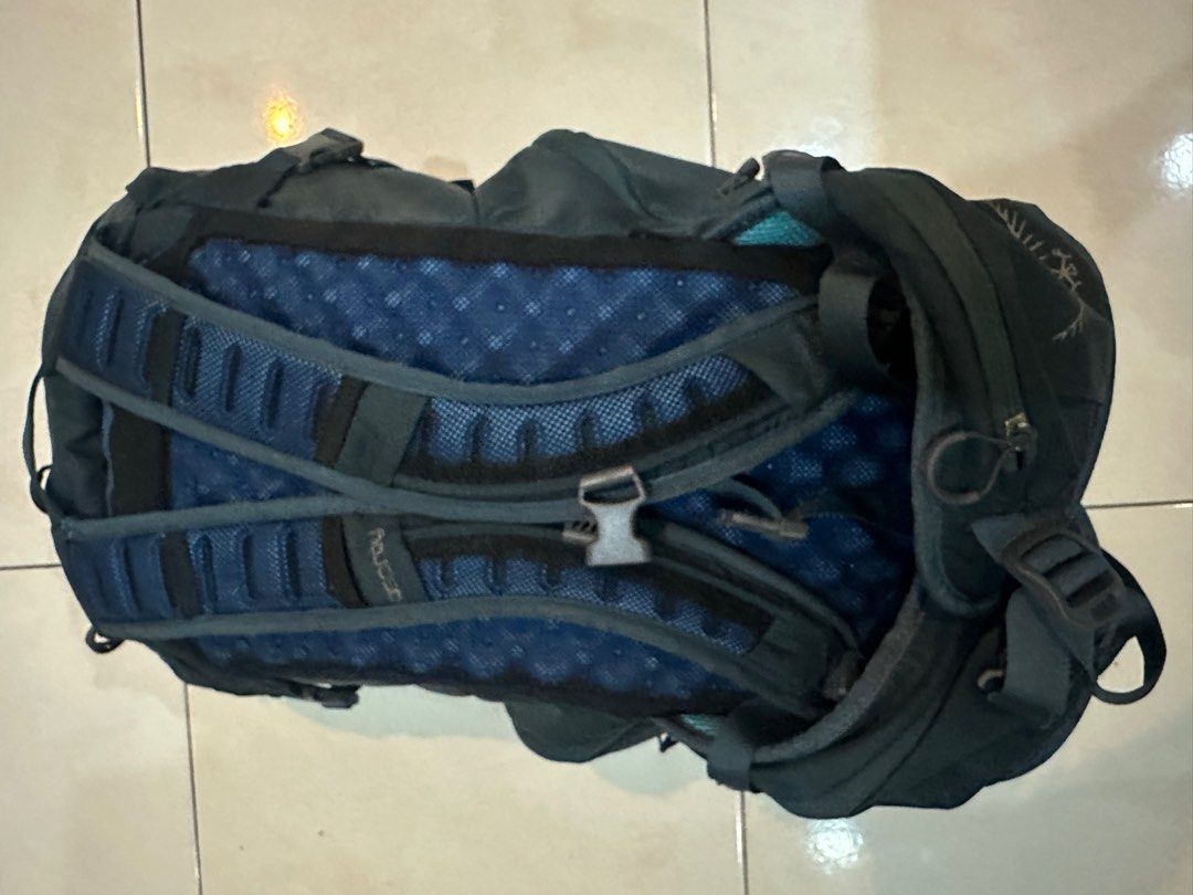 Osprey Skarab 30L backpack, Men's Fashion, Bags, Backpacks on Carousell