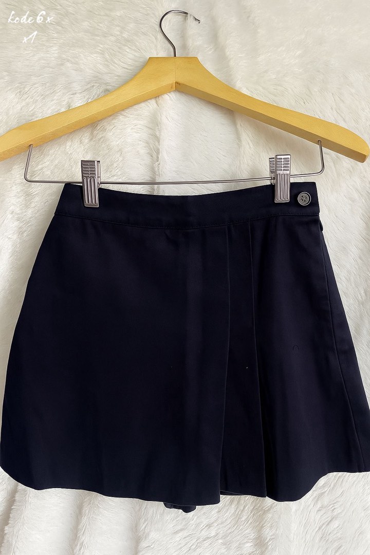 Rokcel Korean Uniform, Fesyen Wanita, Pakaian Wanita, Gaun & Rok di ...