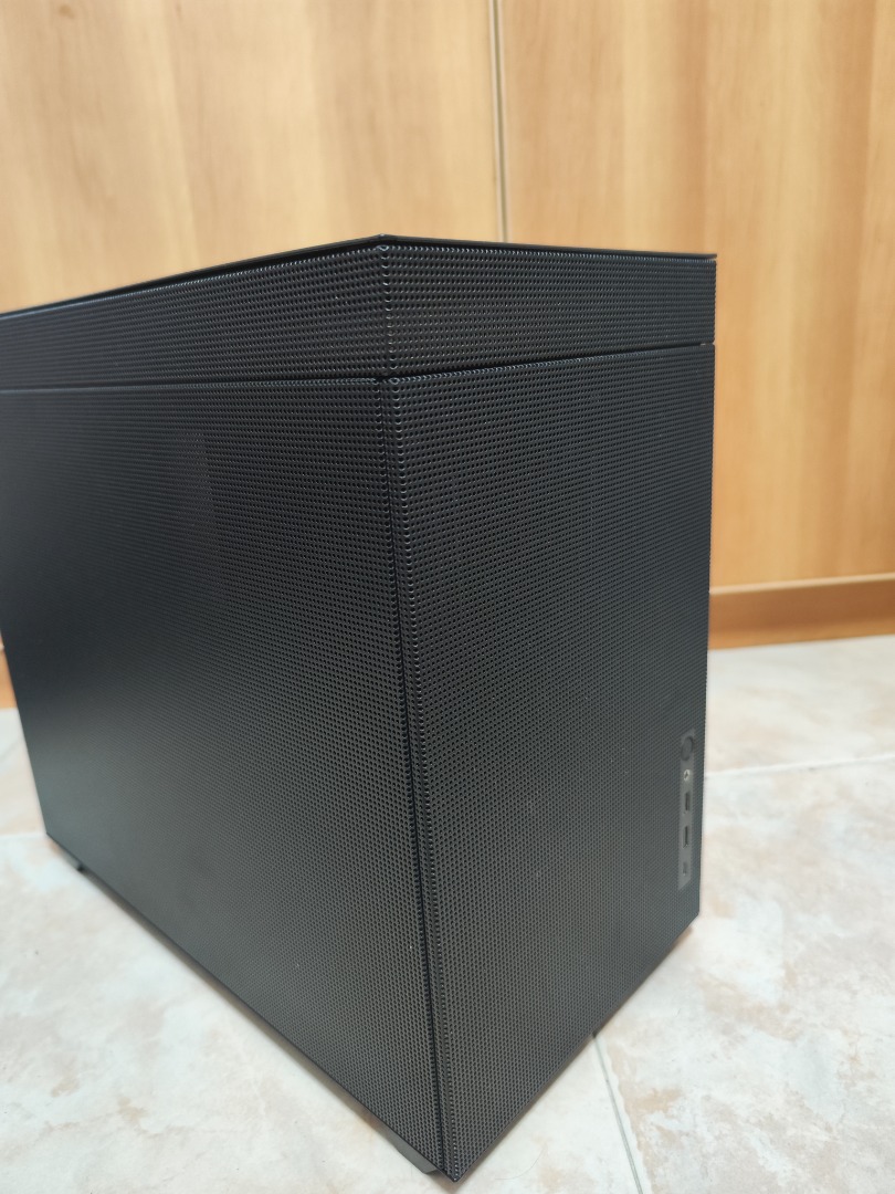 Tecware Fusion 2 MATX SFF PC Case Black, Computers & Tech, Desktops on ...