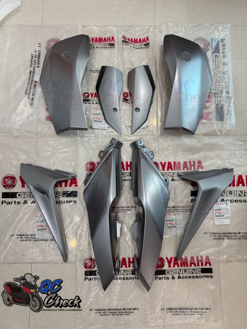 XMAX CONNECTED COVER SET V2 & V3 (2025), Motorcycles, Motorcycle ...