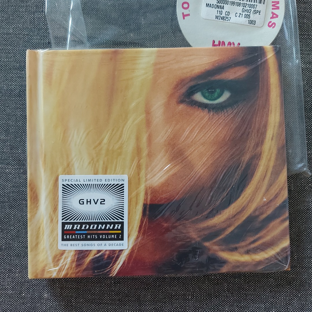 麥當娜 madonna『GHV2』精選 CD (01年 made in USA 硬皮紙套版), 興趣及遊戲, 音樂、樂器 & 配件, 音樂與 ...