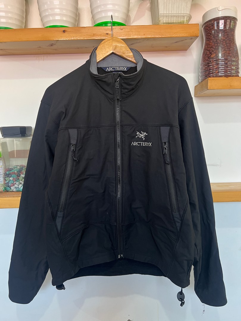 ARCTERYX GAMMA SV WATER REPELLANTJACKET, Men's Fashion, Coats, Jackets ...
