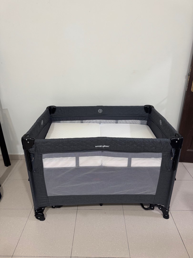 Babycot Samu Giken, Babies & Kids, Baby Nursery & Kids Furniture, Cots ...