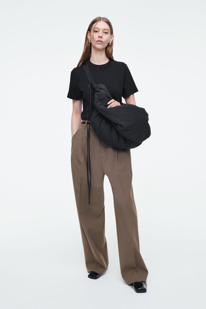 COS oversize canopy bag, Women's Fashion, Bags & Wallets, Cross-body ...