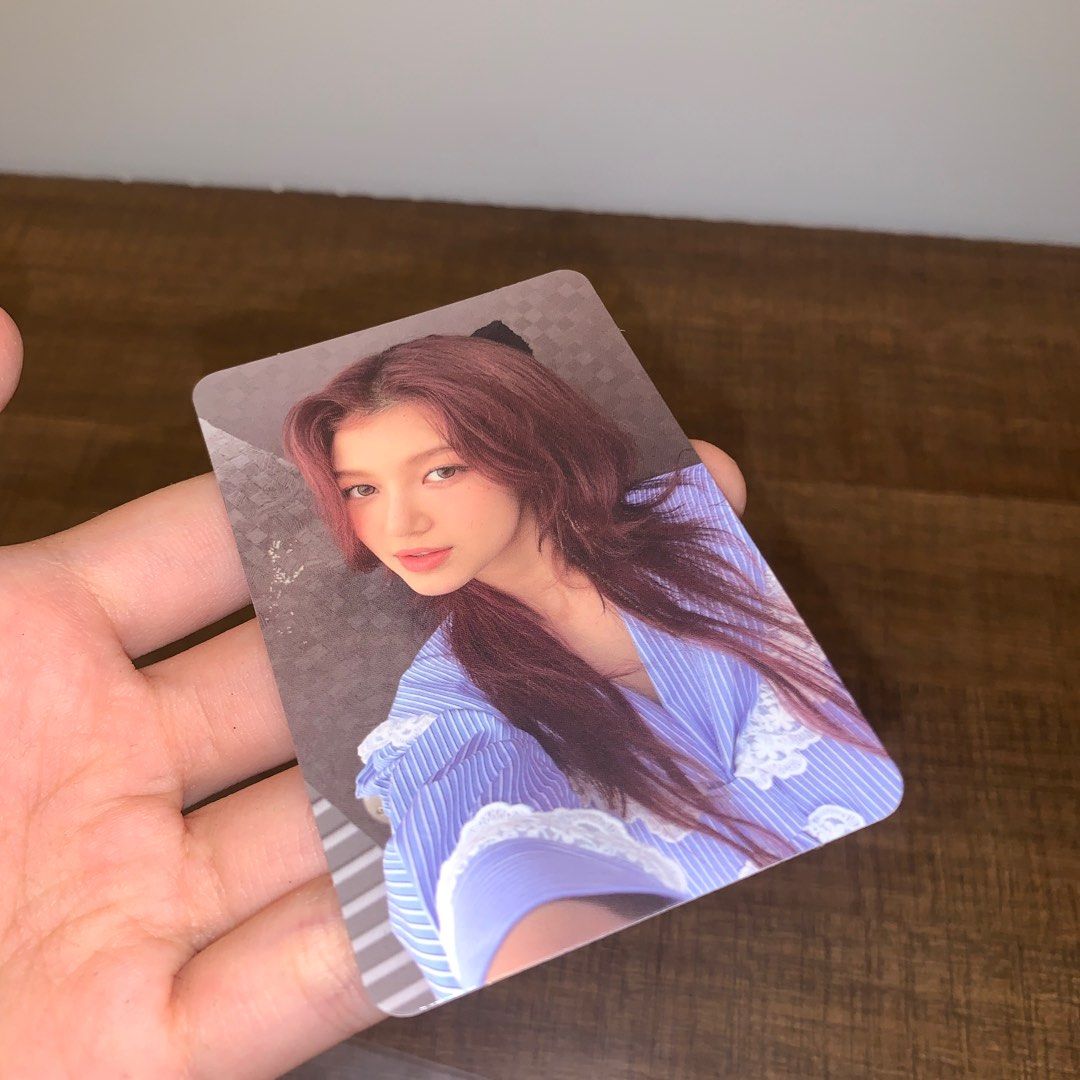 Danielle Photocard - Newjeans Kpop Group - Special Pob, Hobbies & Toys ...