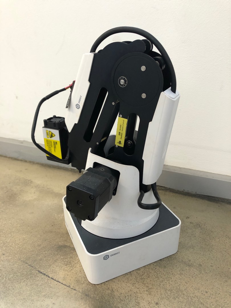 DOBOT Magician - robot arm, Computers & Tech, Parts & Accessories, Other Accessories on Carousell