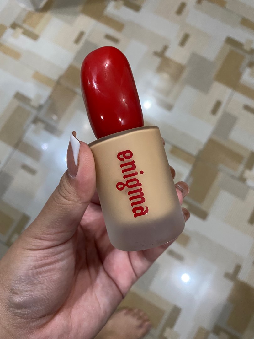 Enigma Skintroduction Foundation (MN12 Medium Beige), Beauty & Personal ...