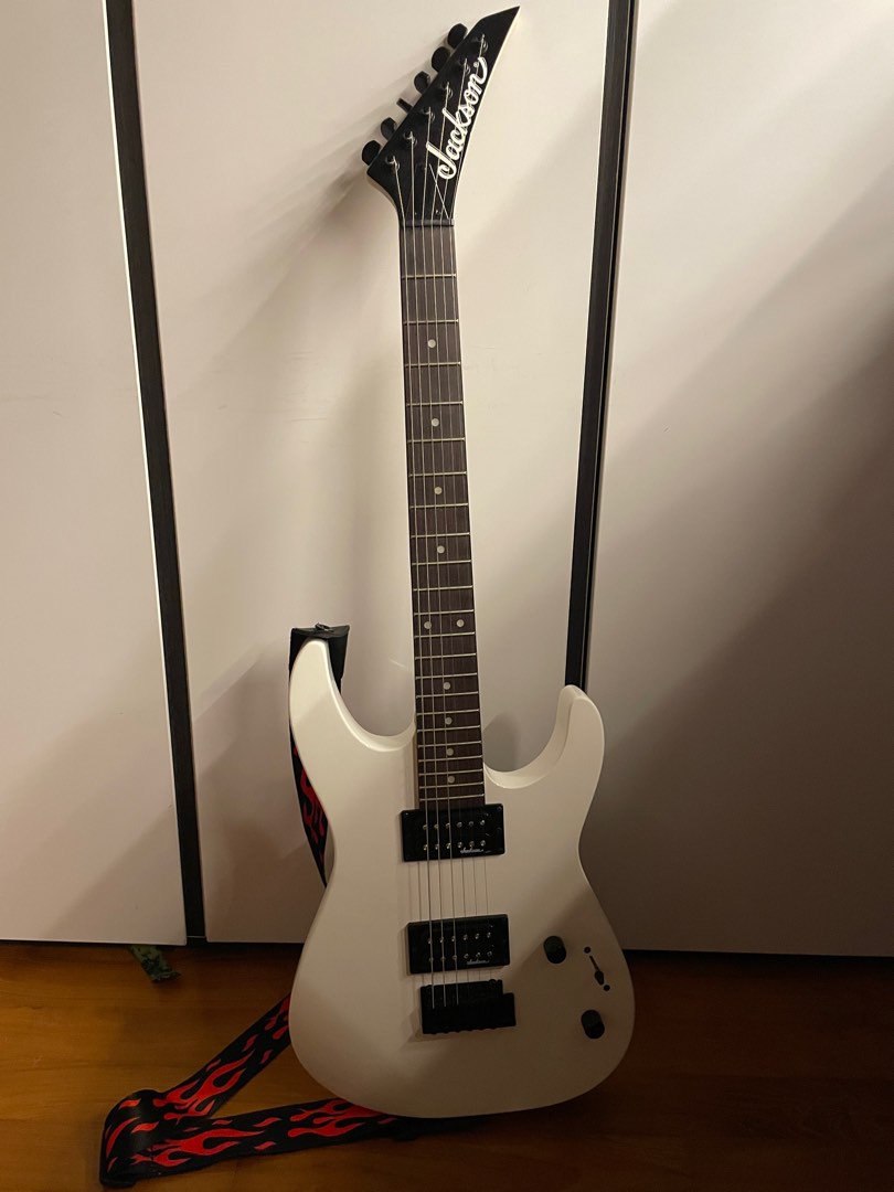 Jackson JS Series Dinky JS11 Electric Guitar, Amaranth FB, Snow White ...