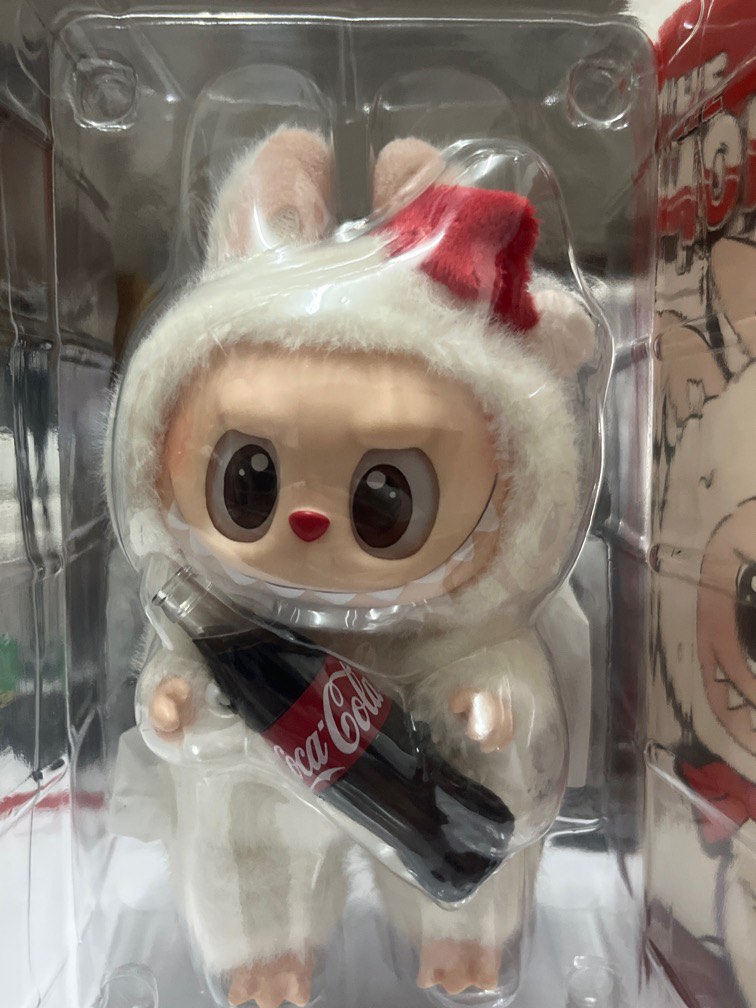 Labubu 可樂 （surprise shake), 興趣及遊戲, 玩具 & 遊戲類 - Carousell