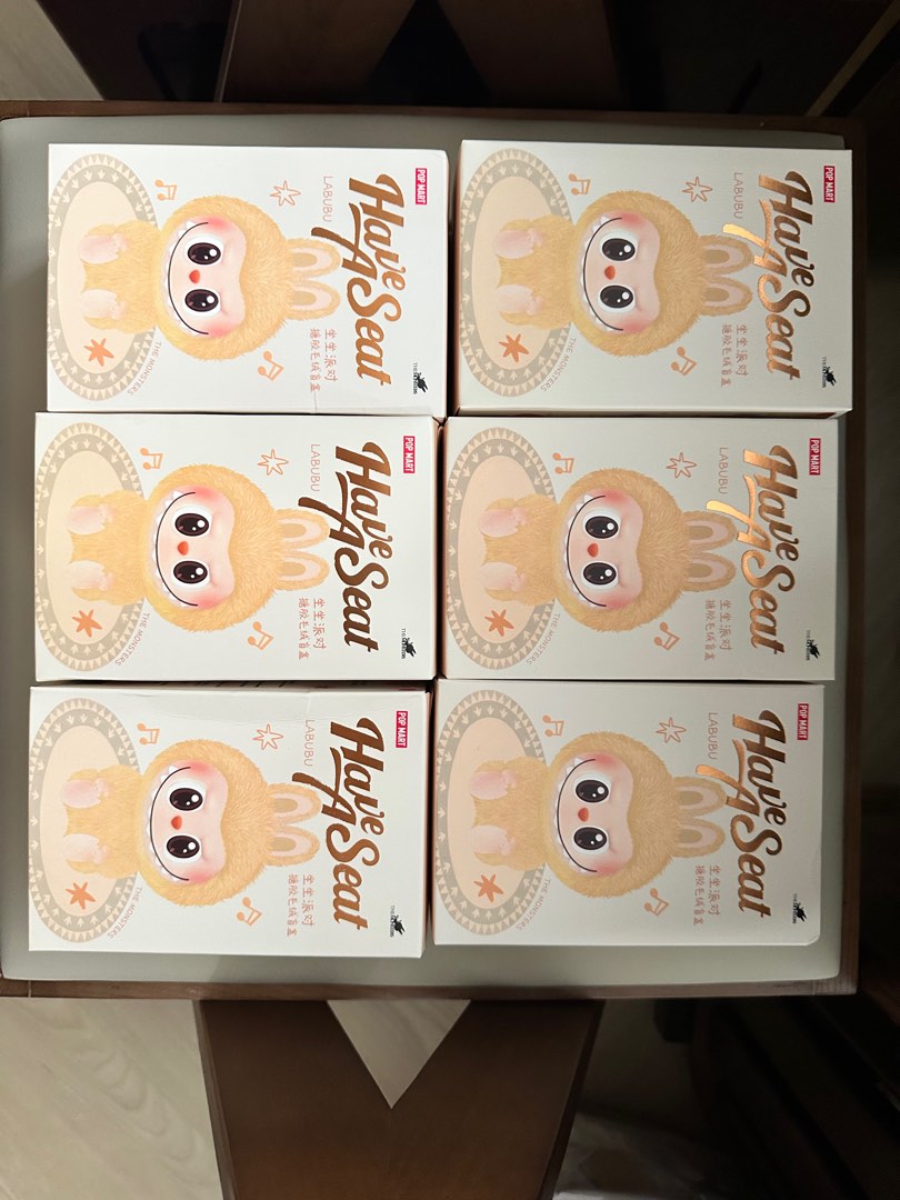 Last set Labubu V2 have a seat full set no secret box is sealed ...