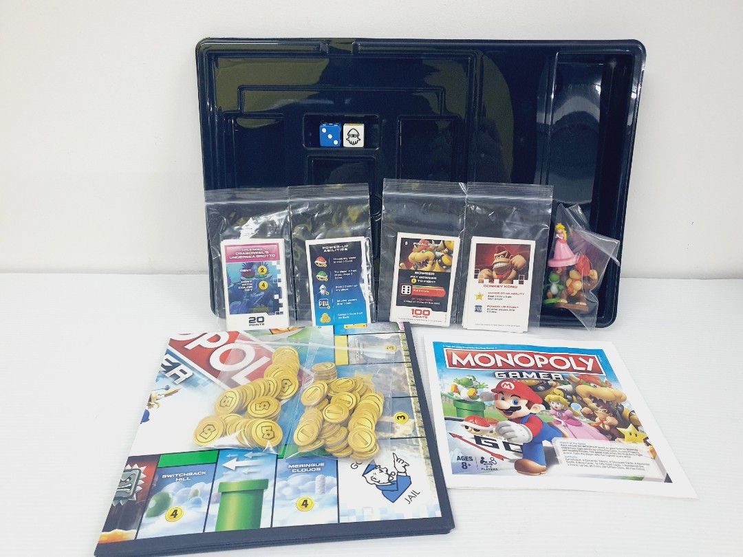 MONOPOLY GAMER SUPER MARIO BROS HASBRO NINTENDO COMPLETE MARIO, YOSHI ...